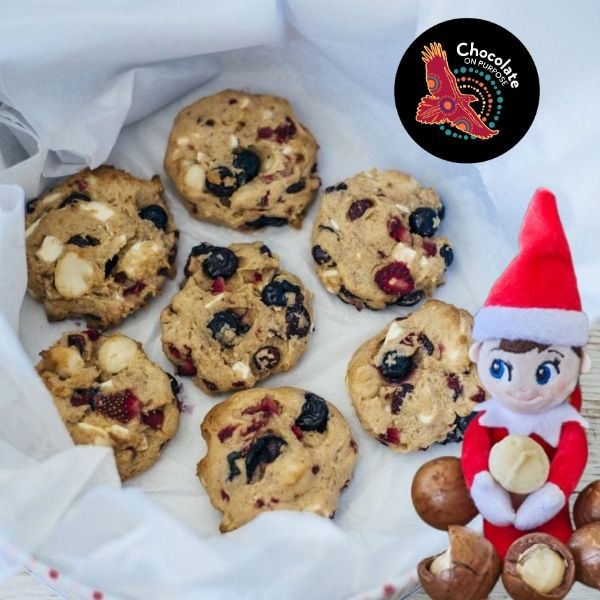 Strawberry Blueberry Macadamia Christmas Cookies | Elf on Shelf Recipe ...